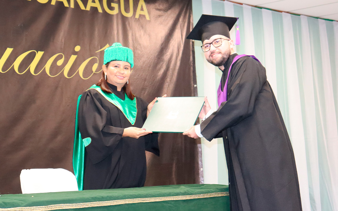 UCN Campus Doral celebra su vigésima segunda Graduación - Sitio Web de ...