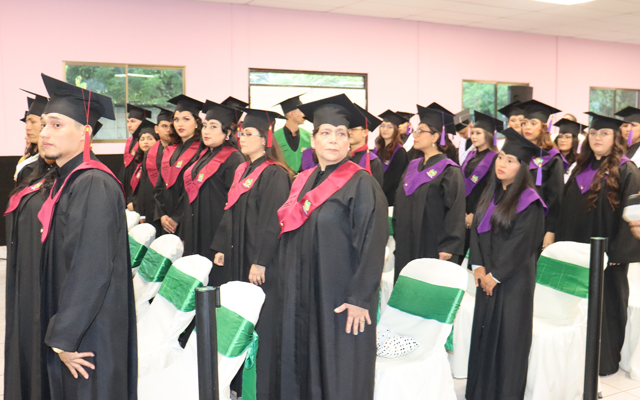 Graduación UCN 2024 Sede Doral - Sitio Web de Universidad Central de ...